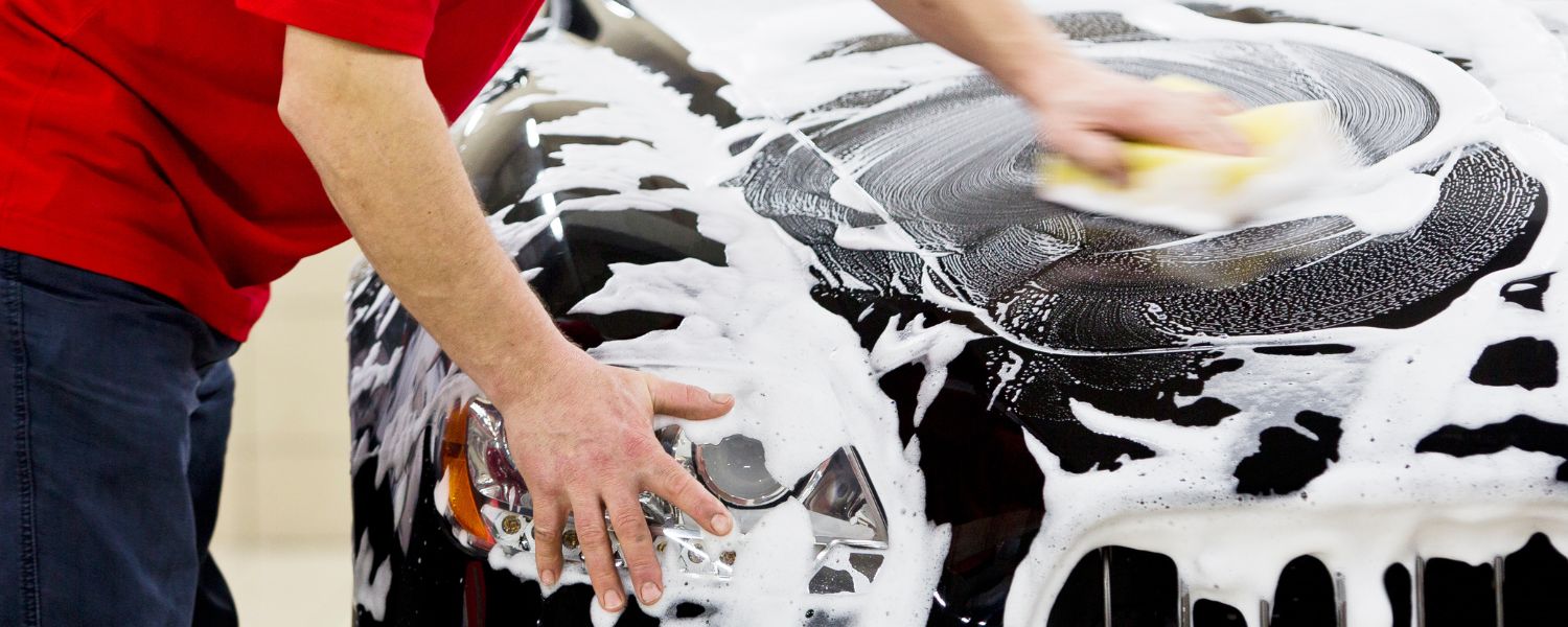 15 Professional Car Detailing Secrets | Eco Cars