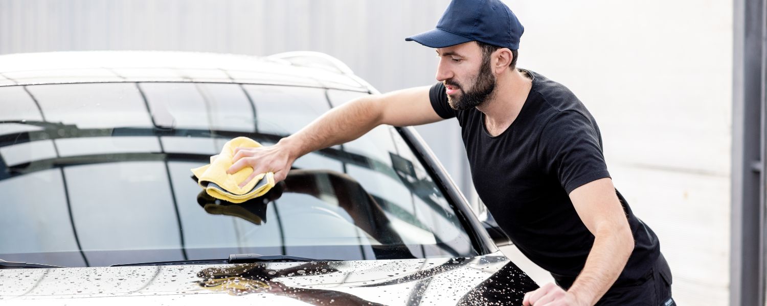 15 Professional Car Detailing Secrets | Eco Cars