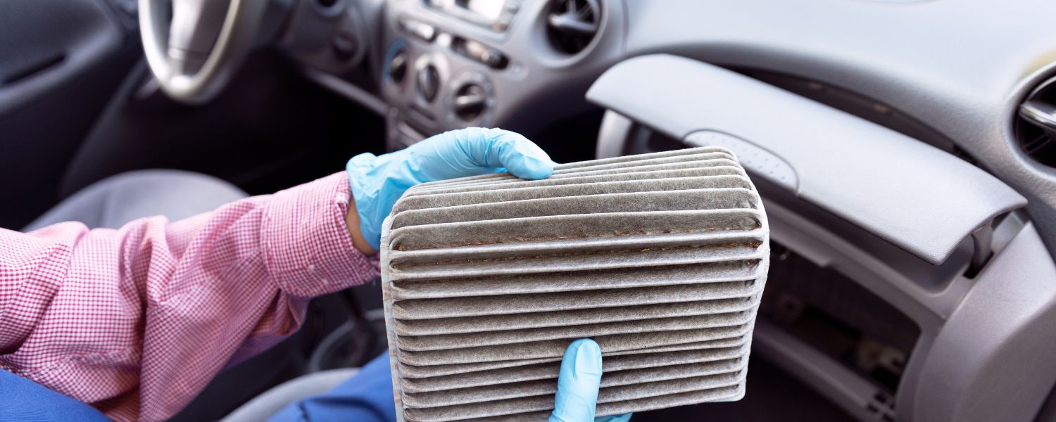 17 Ways to Keep Your Car Smelling Good All the Time